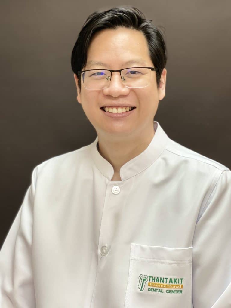Periodontists at Thantakit International Dental Center